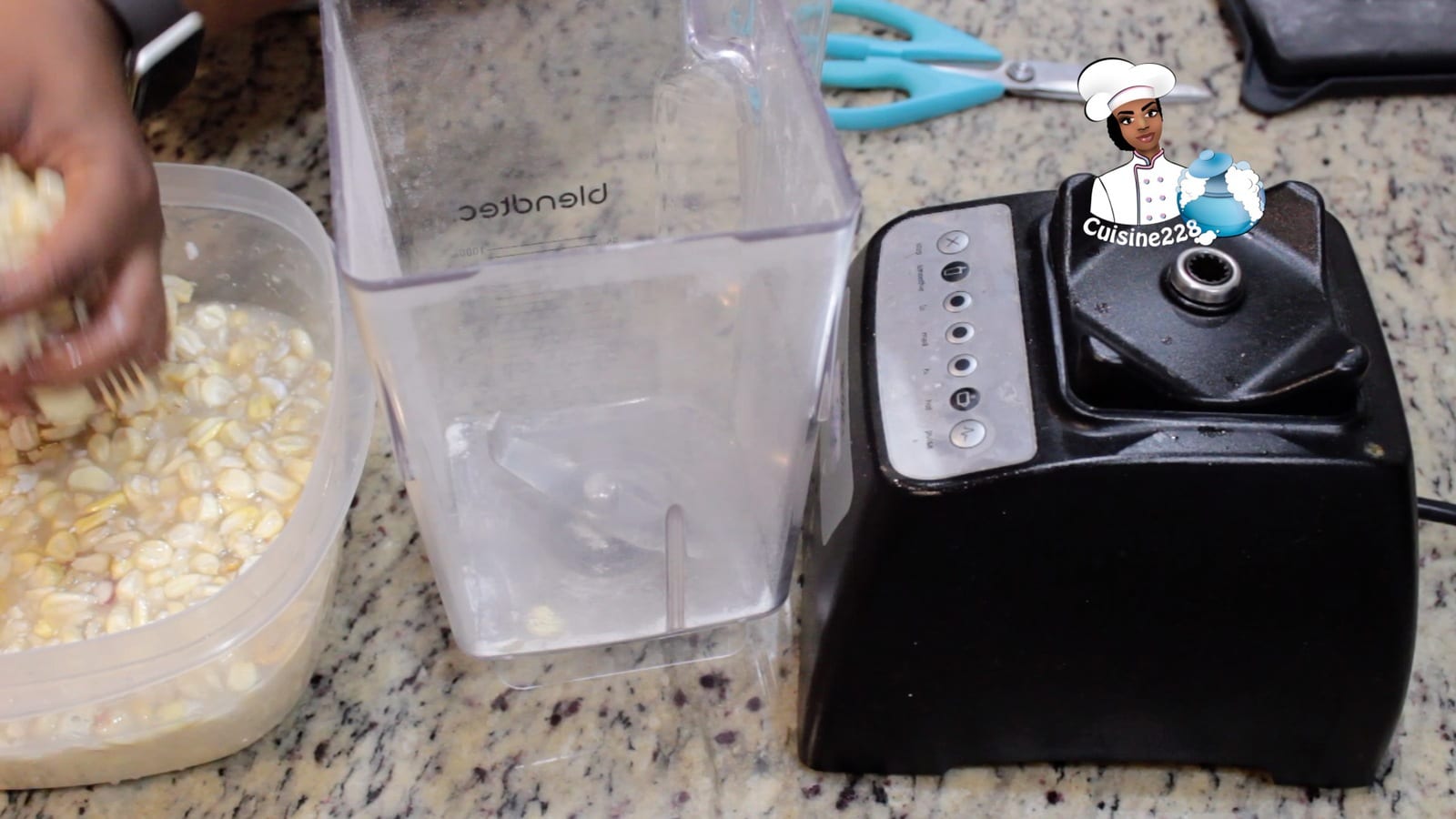 Akoume togolais: Makoumè - Cuisine228