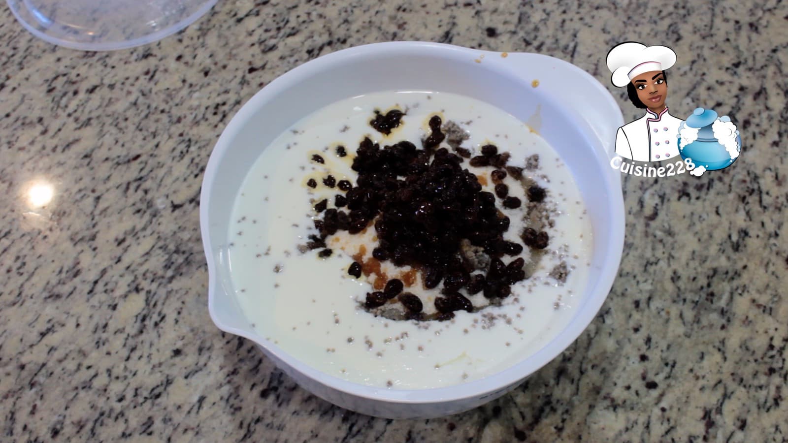 African dessert: Yogurt Dèguè with rum raisin - Cuisine228