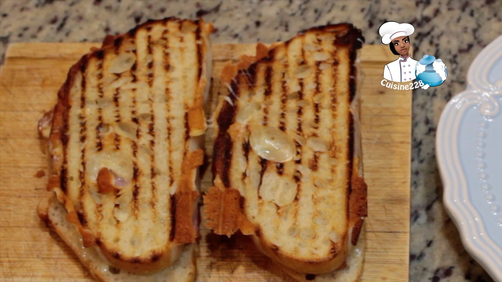 Salami and Cheese Panini - Cuisine228